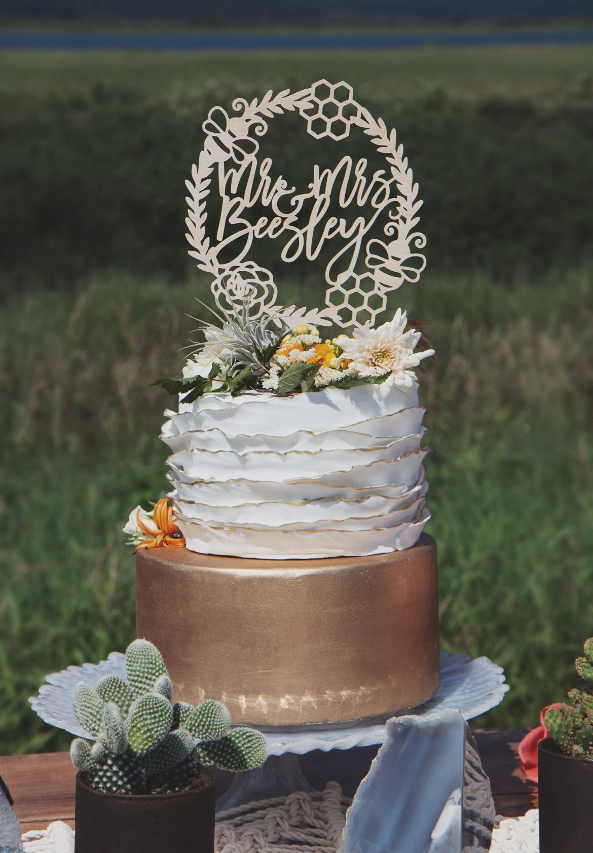 50 Sweetest Honey Bee Themed Wedding Ideas | Emmaline Bride