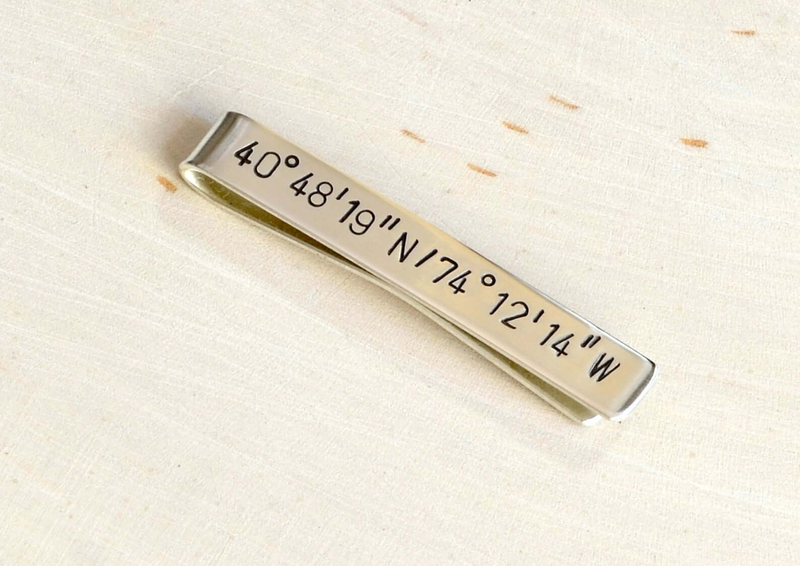 Wedding Tie Bar: Where to Find Personalized Tie Bars for Weddings