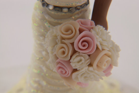 Cute Figurine Cake Toppers That Look Like You | Emmaline Bride Wedding Blog