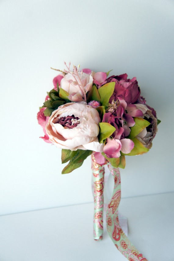 Silk Bouquets for Weddings: Why They're a Brilliant Choice