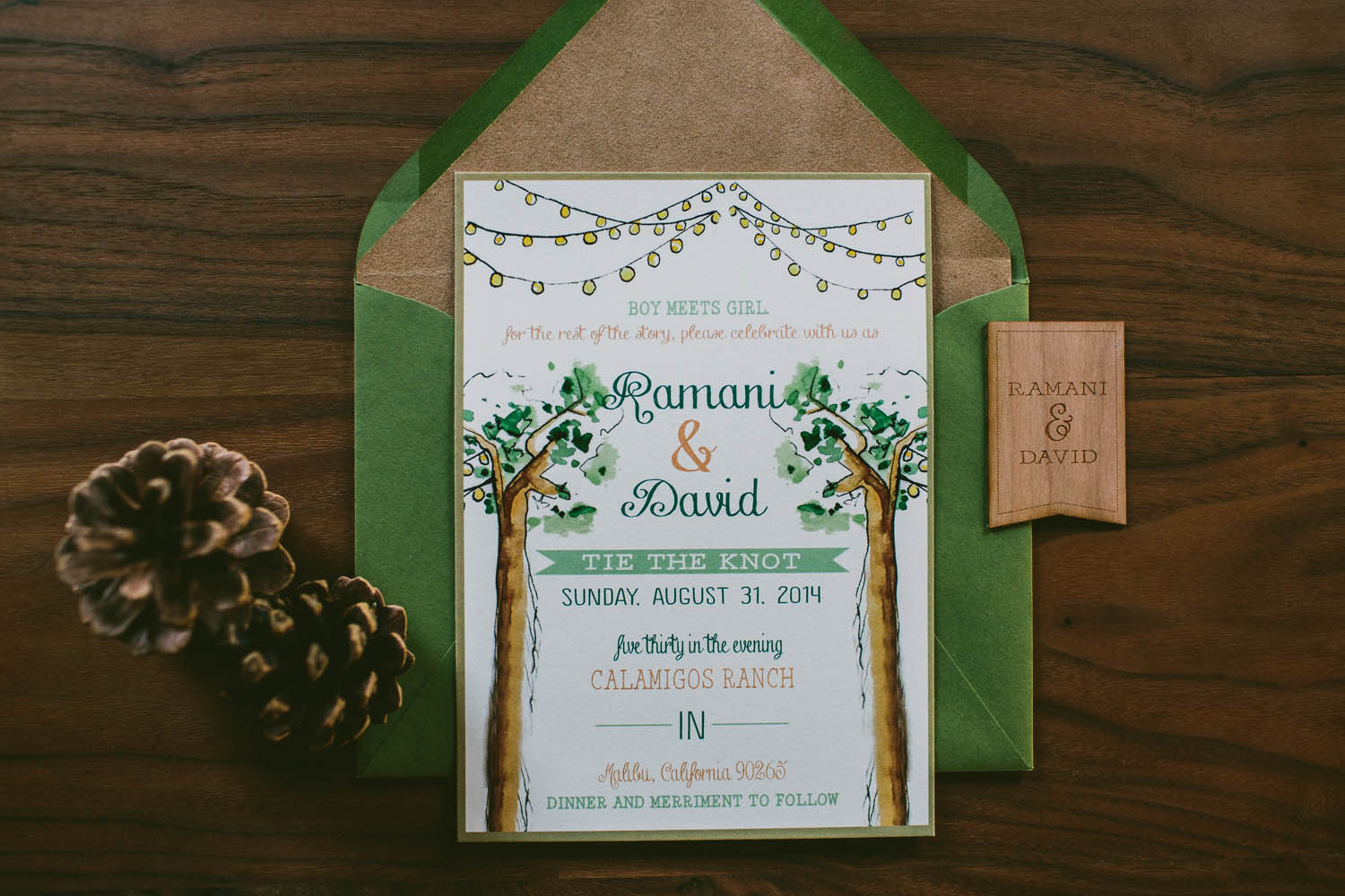 7 Amazing Rustic Wedding Invitations Etsy Finds | Emmaline Bride