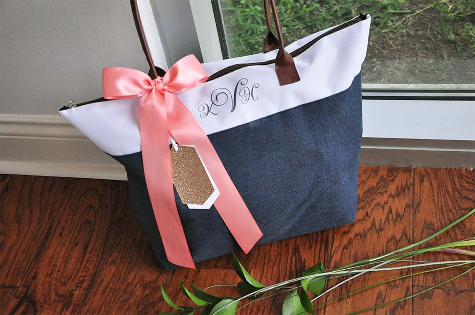 20 Cute Bridesmaid Tote Bags: Where to Buy Tote Bags for Bridesmaids