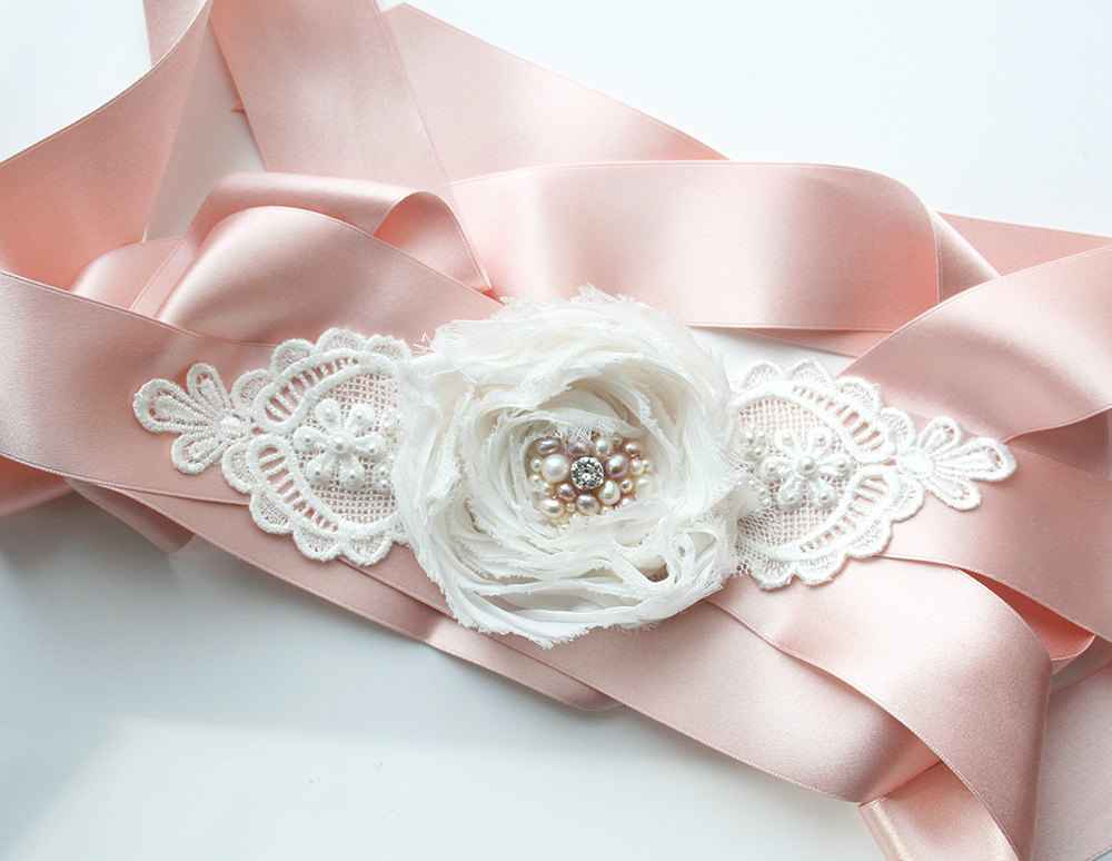 12 Beautiful Bridal Sashes to Complete Your Dress
