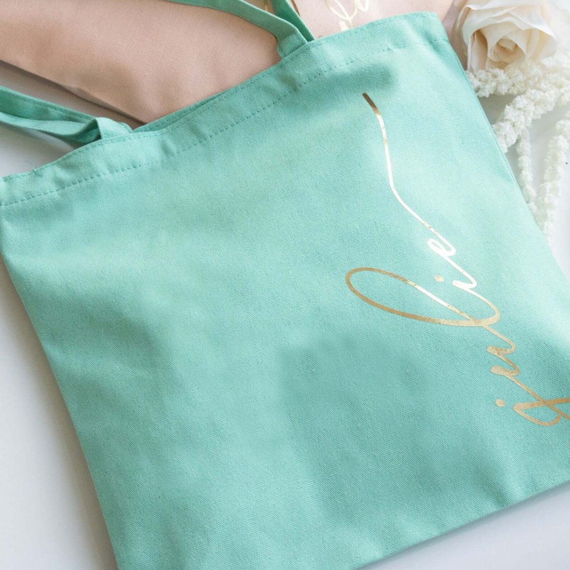 20 Cute Bridesmaid Tote Bags: Where to Buy Tote Bags for Bridesmaids