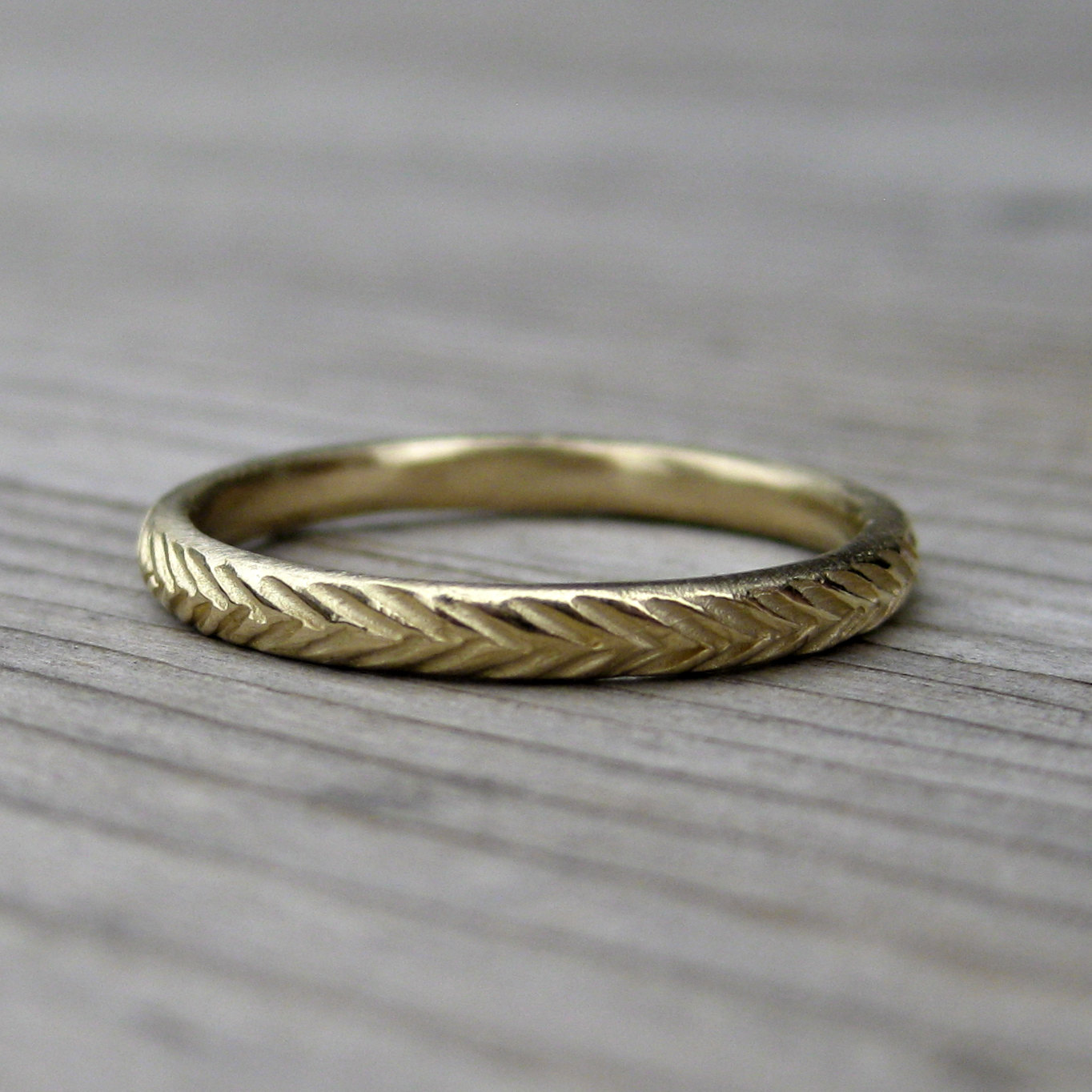 12 Rustic Wedding Rings for Brides | Emmaline Bride
