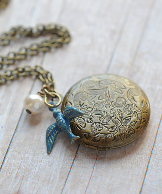 18 Rustic Bridesmaid Gifts -- Under $25 | Emmaline Bride Wedding Blog