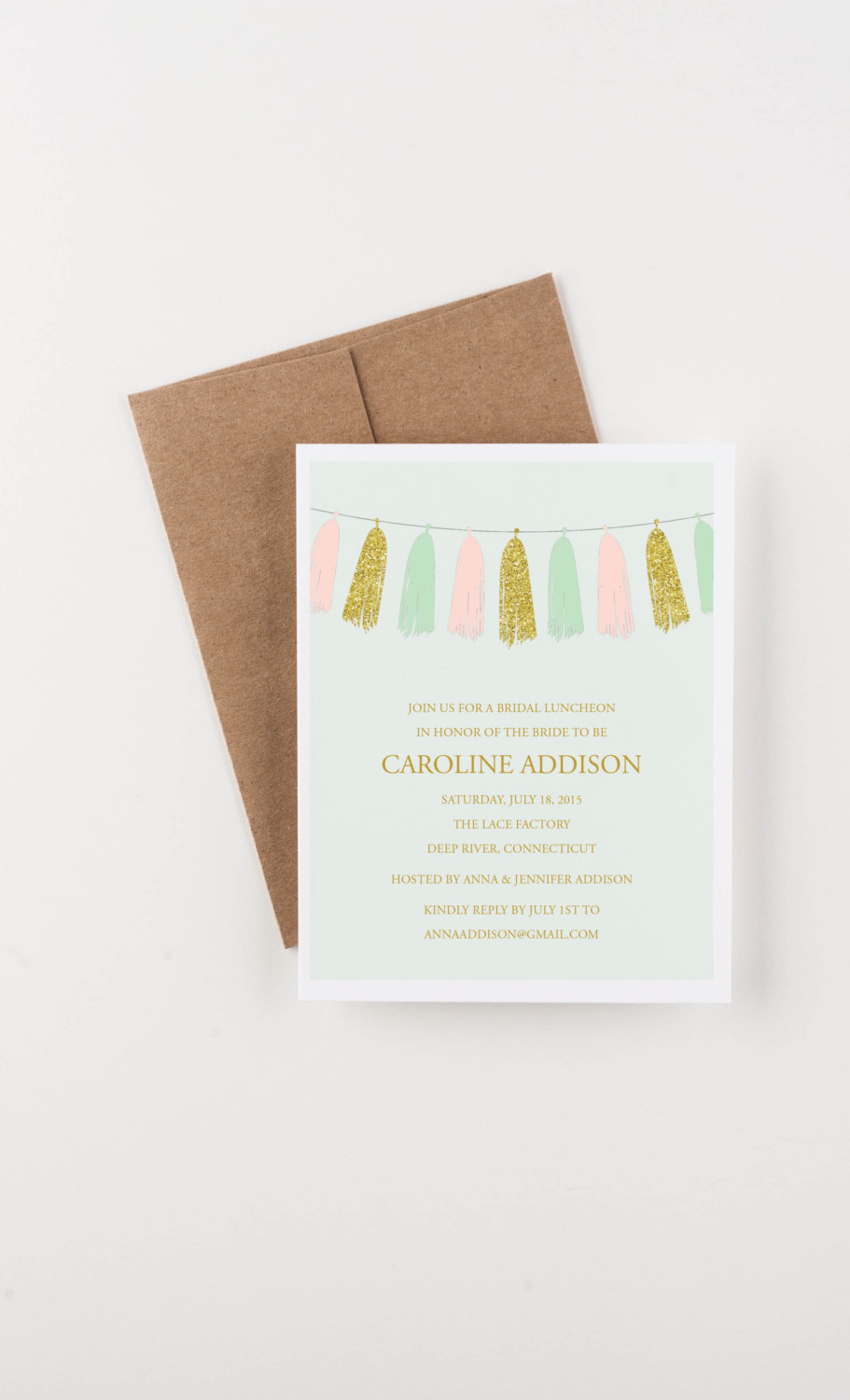 17 Fun Wedding Tassel Ideas & Decorations - Themes | Emmaline Bride