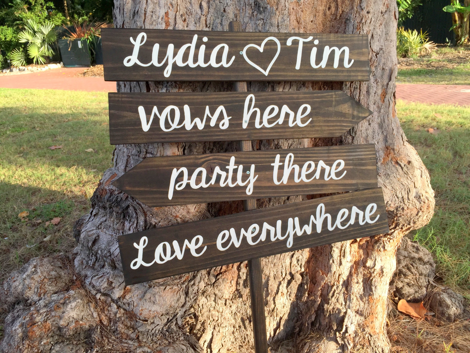 Where to Buy Directional Signs for Weddings | Emmaline Bride