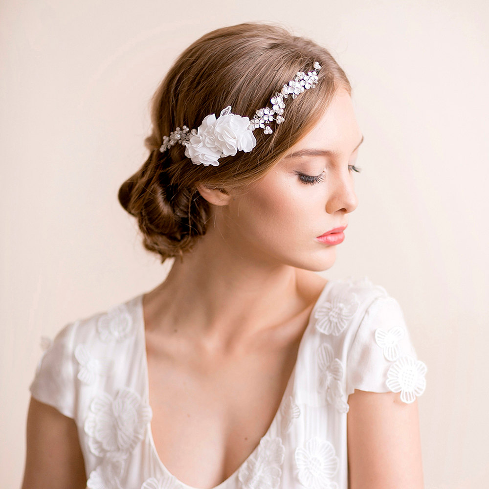 Flower Headpieces for Wedding: These Will Look Beautiful on You