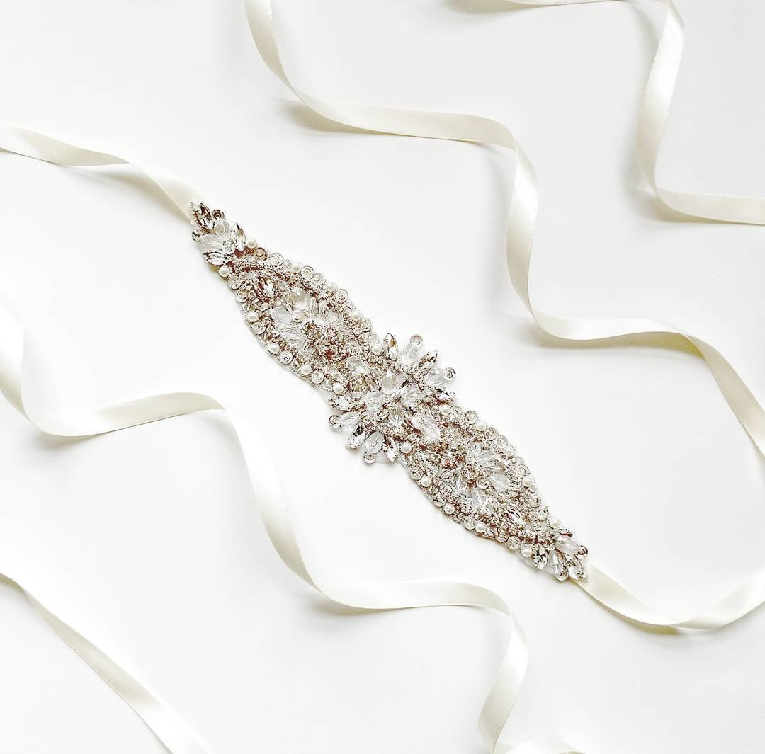 How to Tie a Wedding Dress Sash | Emmaline Bride