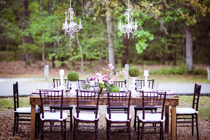 Secret Garden Wedding Inspiration - Wedding Themes | Emmaline Bride