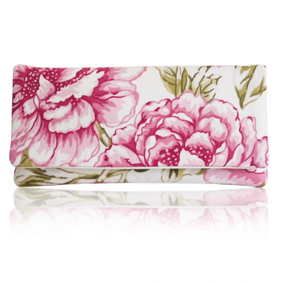Cute Wedding Clutches for You & Your Bridesmaids | Emmaline Bride