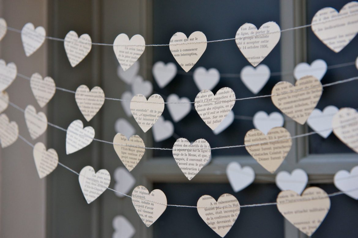 50 Best Book Themed Wedding Ideas | Emmaline Bride