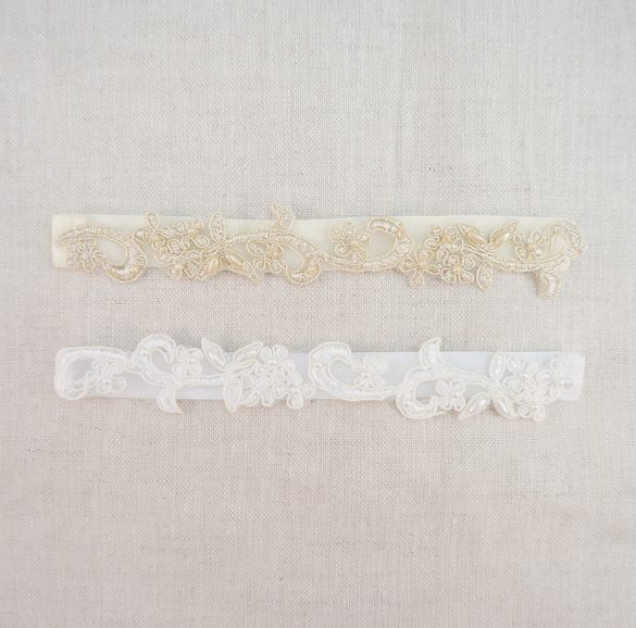 How to Wear a Garter -- The Ultimate Guide | Emmaline Bride®