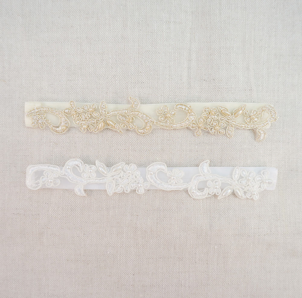 How to Wear a Garter -- The Ultimate Guide | Emmaline Bride®