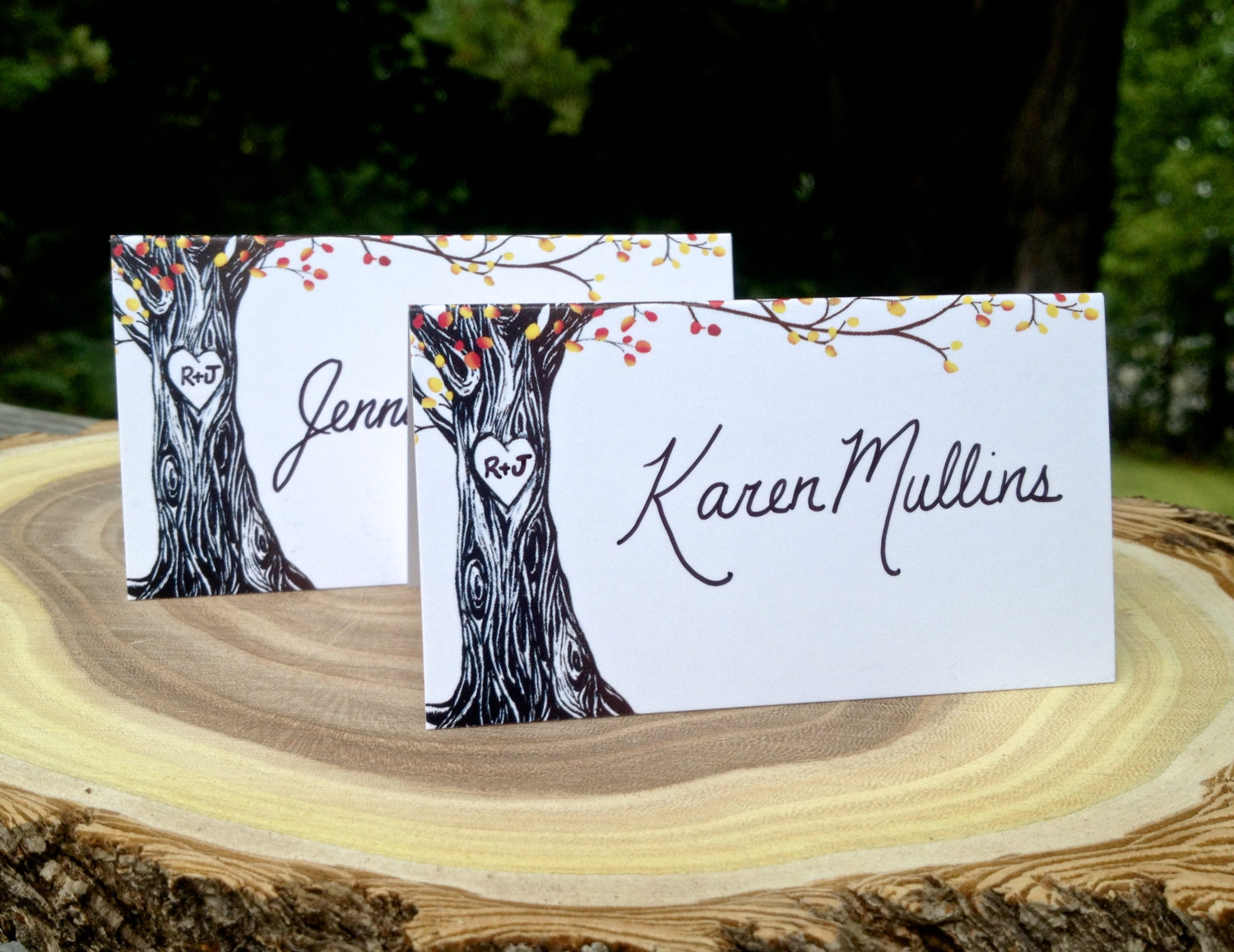 Leaf Place Cards for Fall Weddings & Entertaining | Emmaline Bride