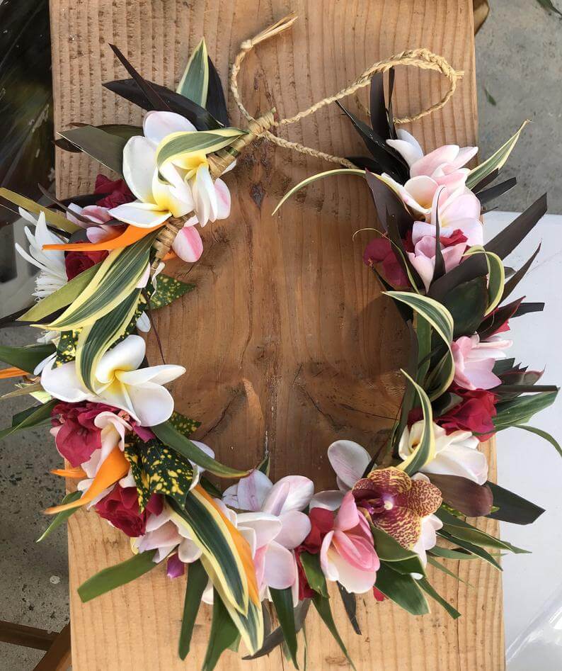 50 Best Bridal Flower Crowns for Weddings | Emmaline Bride
