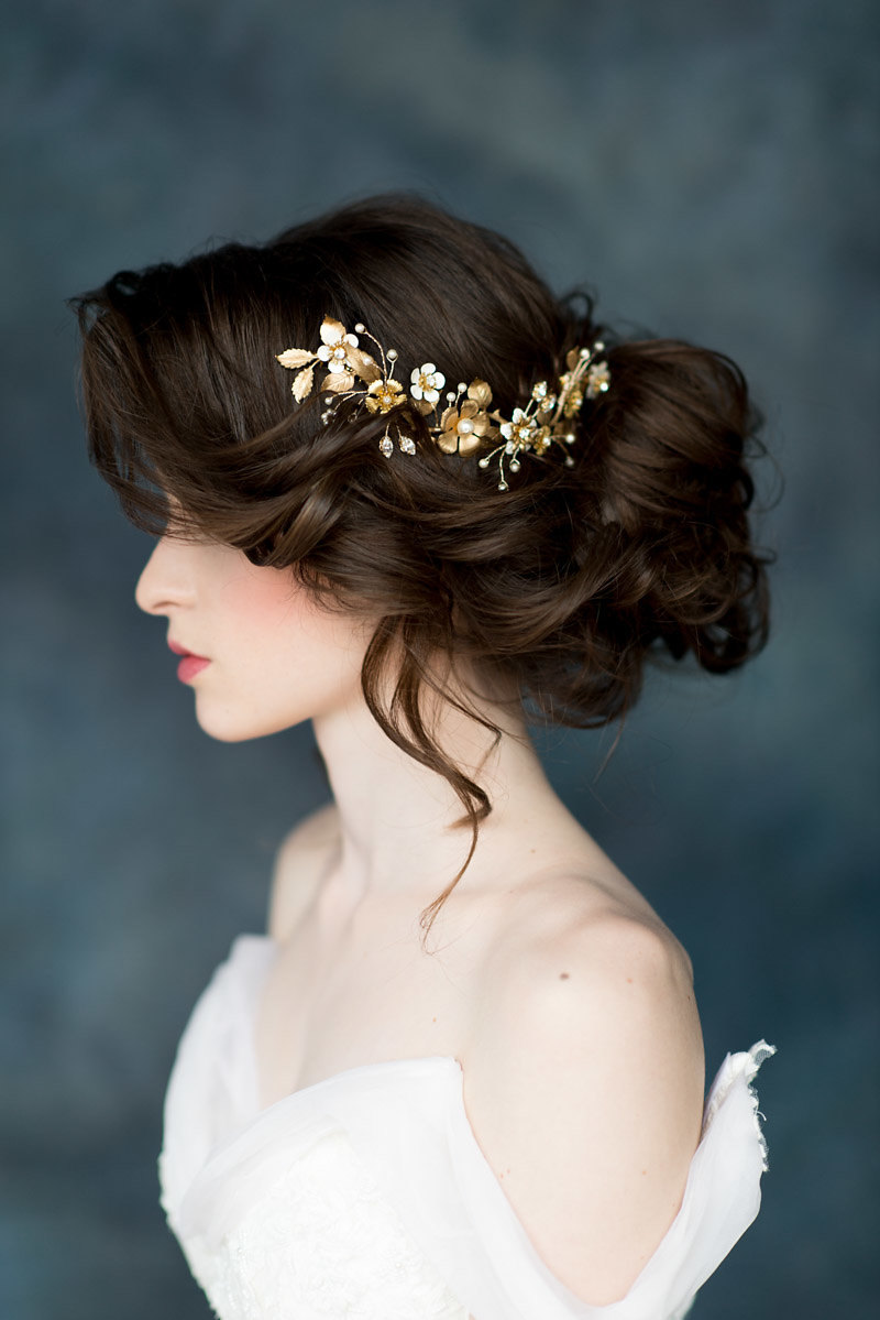 7 Wedding Hair Vines Worth Obsessing Over Right Now | Emmaline Bride