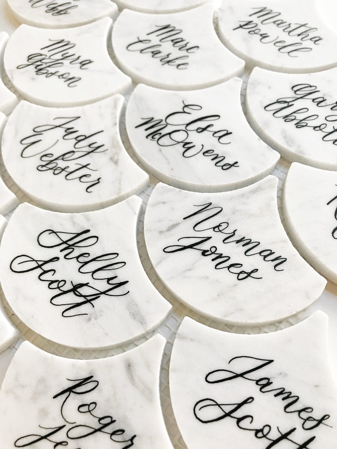 These Marble Tile Place Cards Are Surprisingly Chic | Emmaline Bride