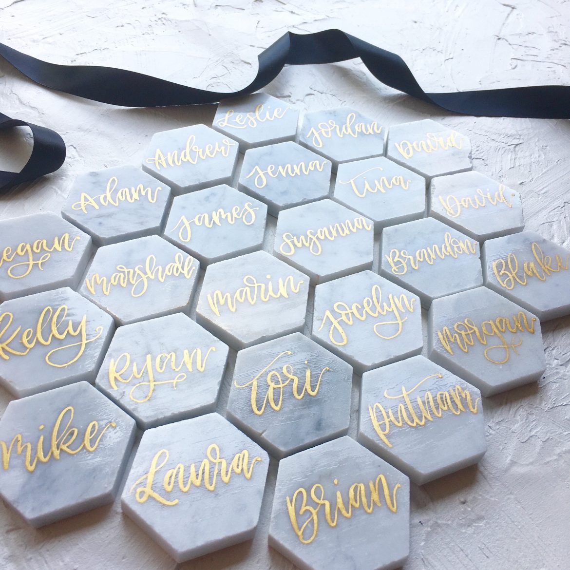These Marble Tile Place Cards Are Surprisingly Chic | Emmaline Bride
