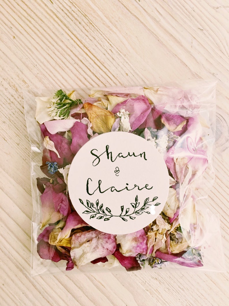 Biodegradable Confetti: Where to Buy Eco Friendly Confetti for Weddings