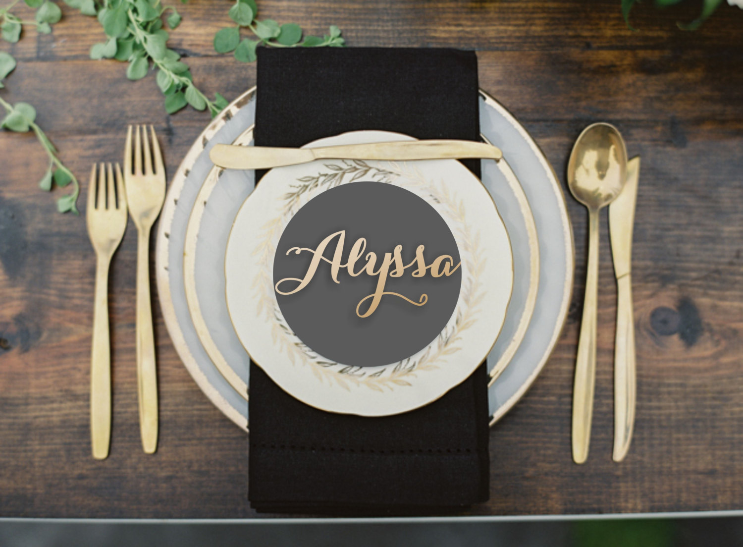 25 Unique Wedding Place Settings + Table Setting Ideas | Emmaline Bride