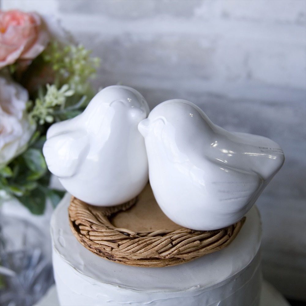 Wedding Cake Ideas, Inspiration, Cake Alternatives + Cake Toppers