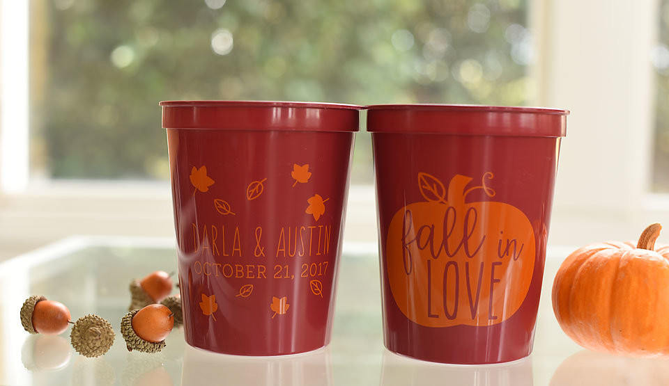 (Cute!) Custom Printed Cups for Your Wedding Reception