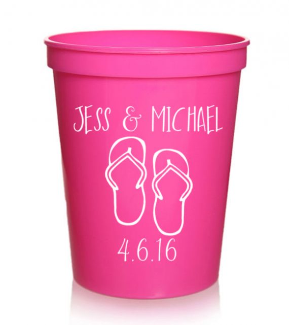 (Cute!) Custom Printed Cups for Your Wedding Reception