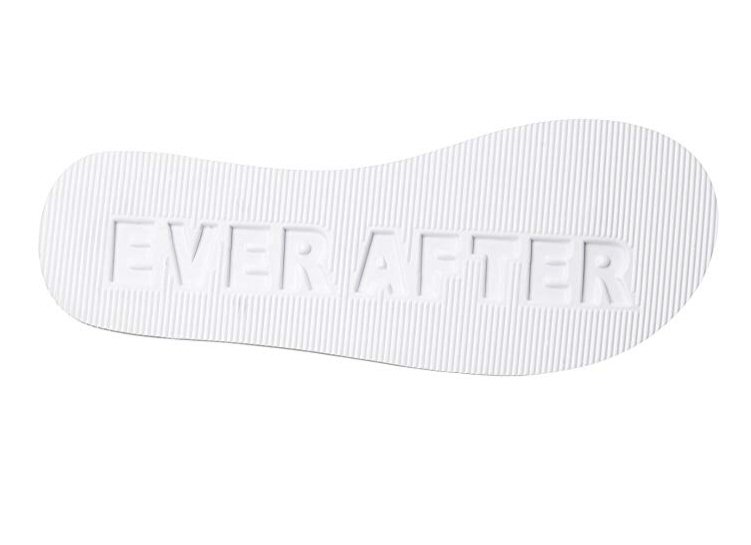 15 Best Wedding Flip Flops for the Bride | Emmaline Bride®