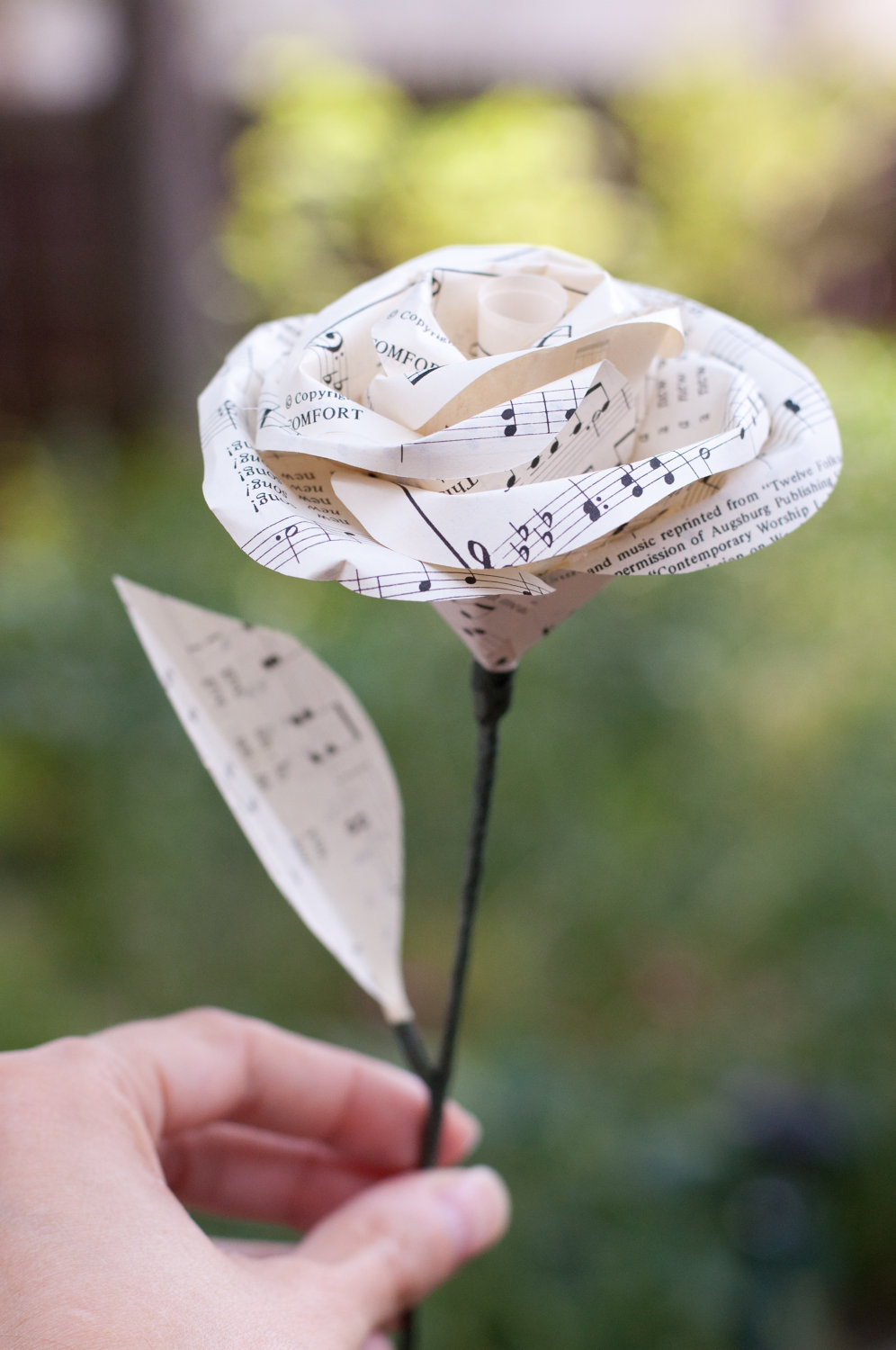 Where to Buy Paper Roses for Weddings? | Emmaline Bride