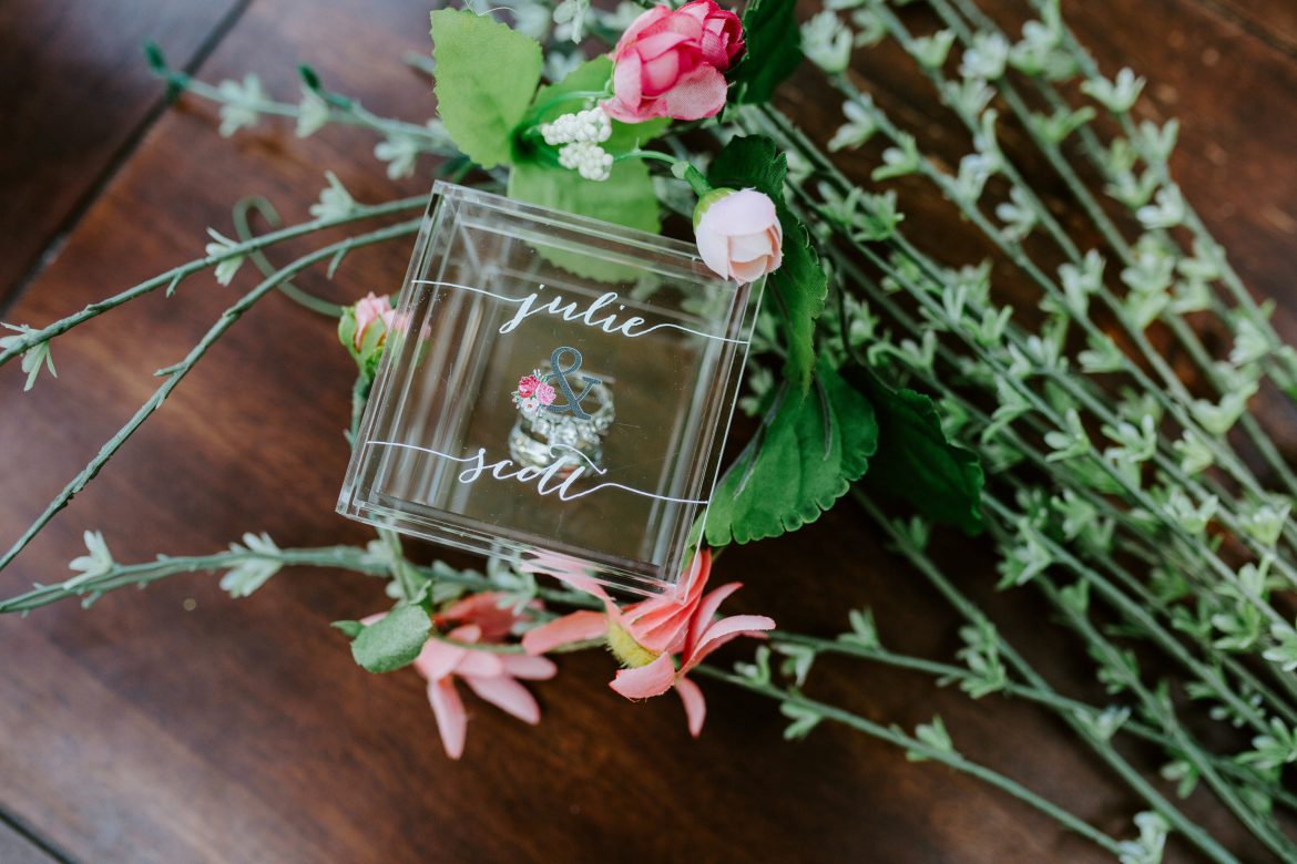 10 Beautiful Ring Bearer Boxes for Weddings (+ GIVEAWAY!)