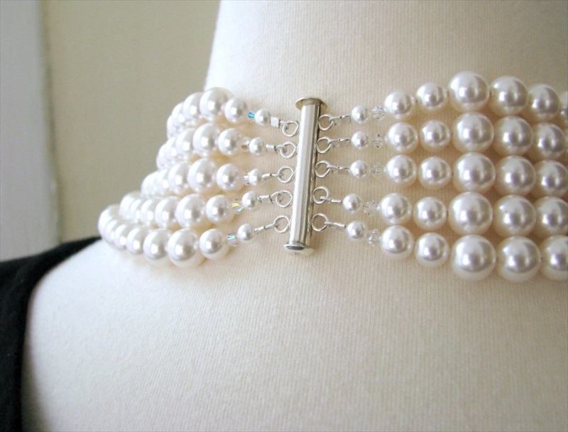 12 Most Beautiful Pearl Wedding Ideas for Brides | Emmaline Bride