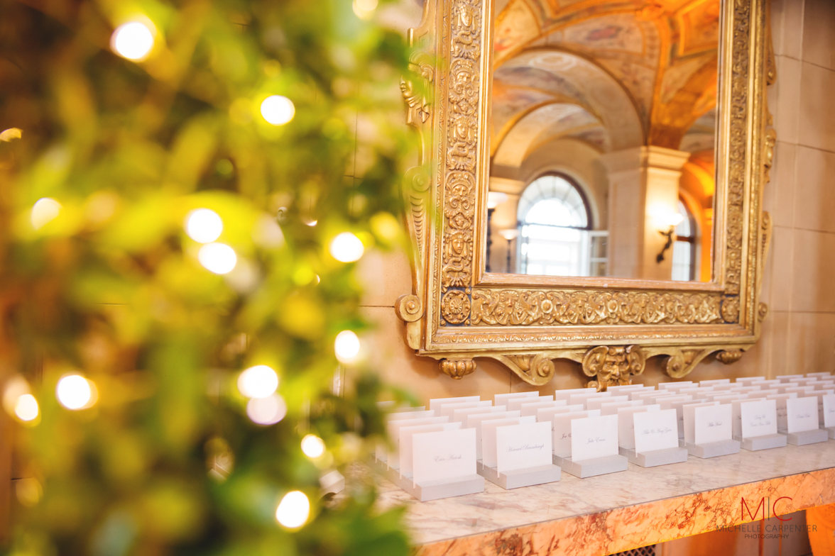 This Beautiful Place Card Holder Makes It So Easy | Emmaline Bride