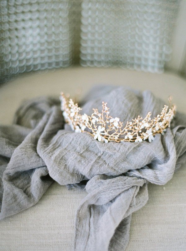 Wedding Crowns and Tiaras: Wear Them With (or Without) a Veil!