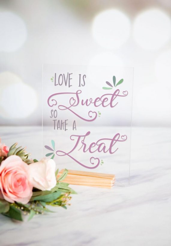 How to Make Your Own DIY Acrylic Signs for Weddings