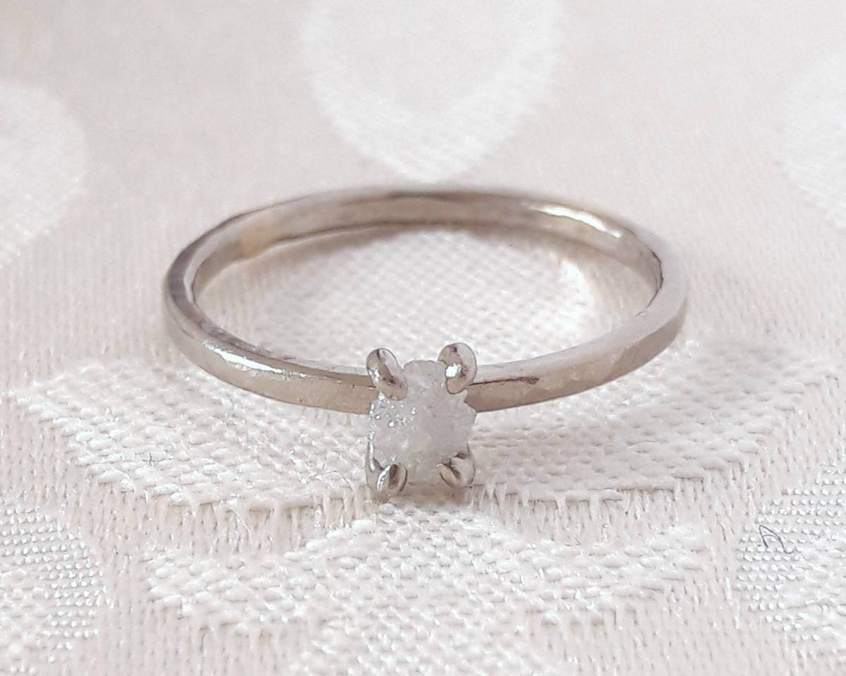 10 Coolest Rough Diamond Engagement Rings with Raw, Rustic Looks