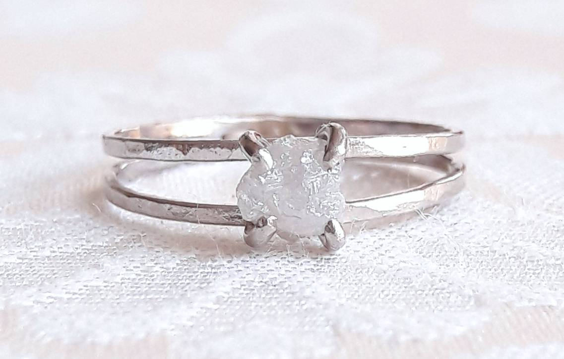 10 Coolest Rough Diamond Engagement Rings with Raw, Rustic Looks