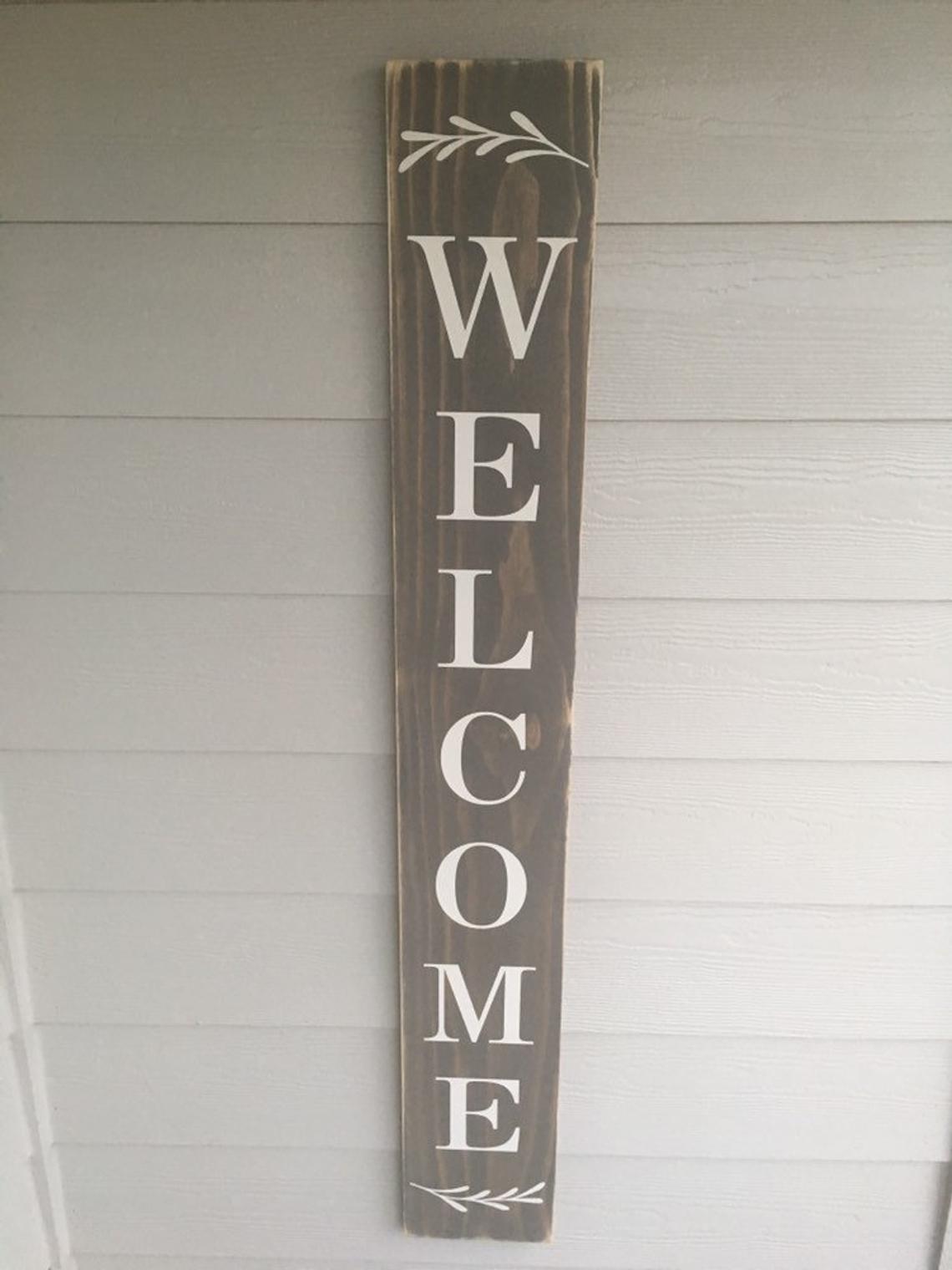 Welcome Porch Sign -- HANDMADE-A-DAY | Emmaline Bride Wedding Blog