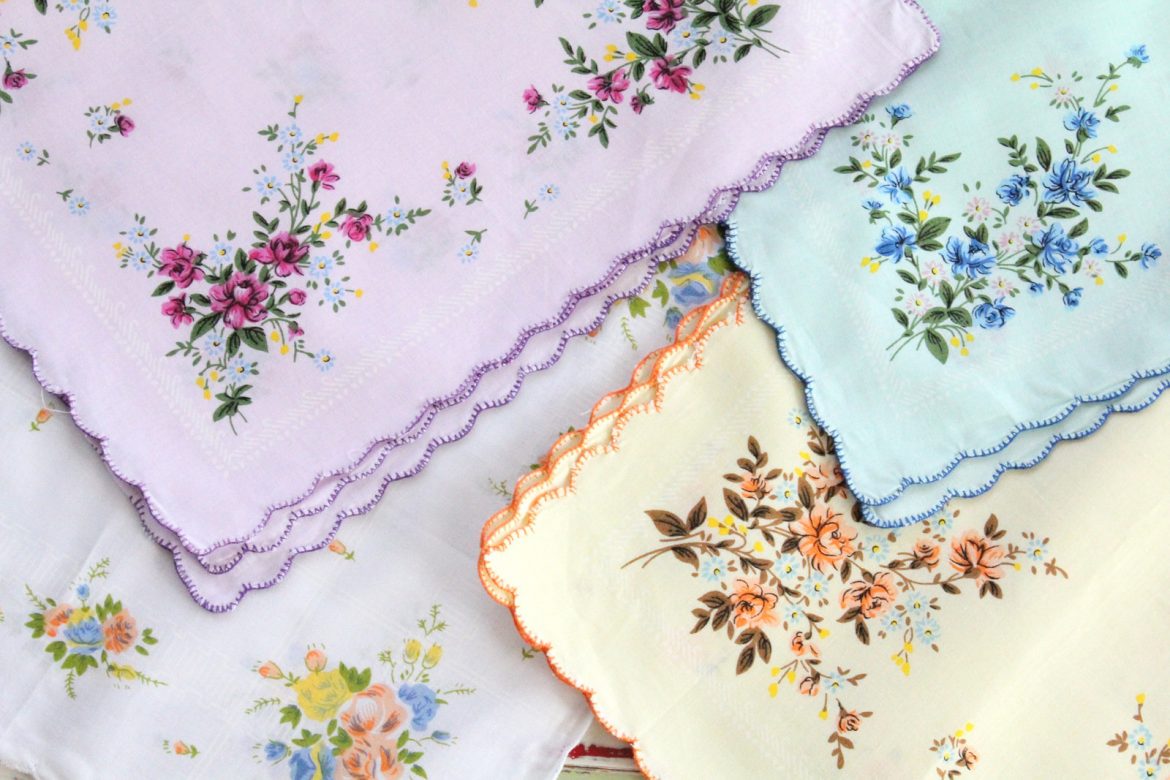 No Ugly Crying Handkerchief for the Bride | Emmaline Bride