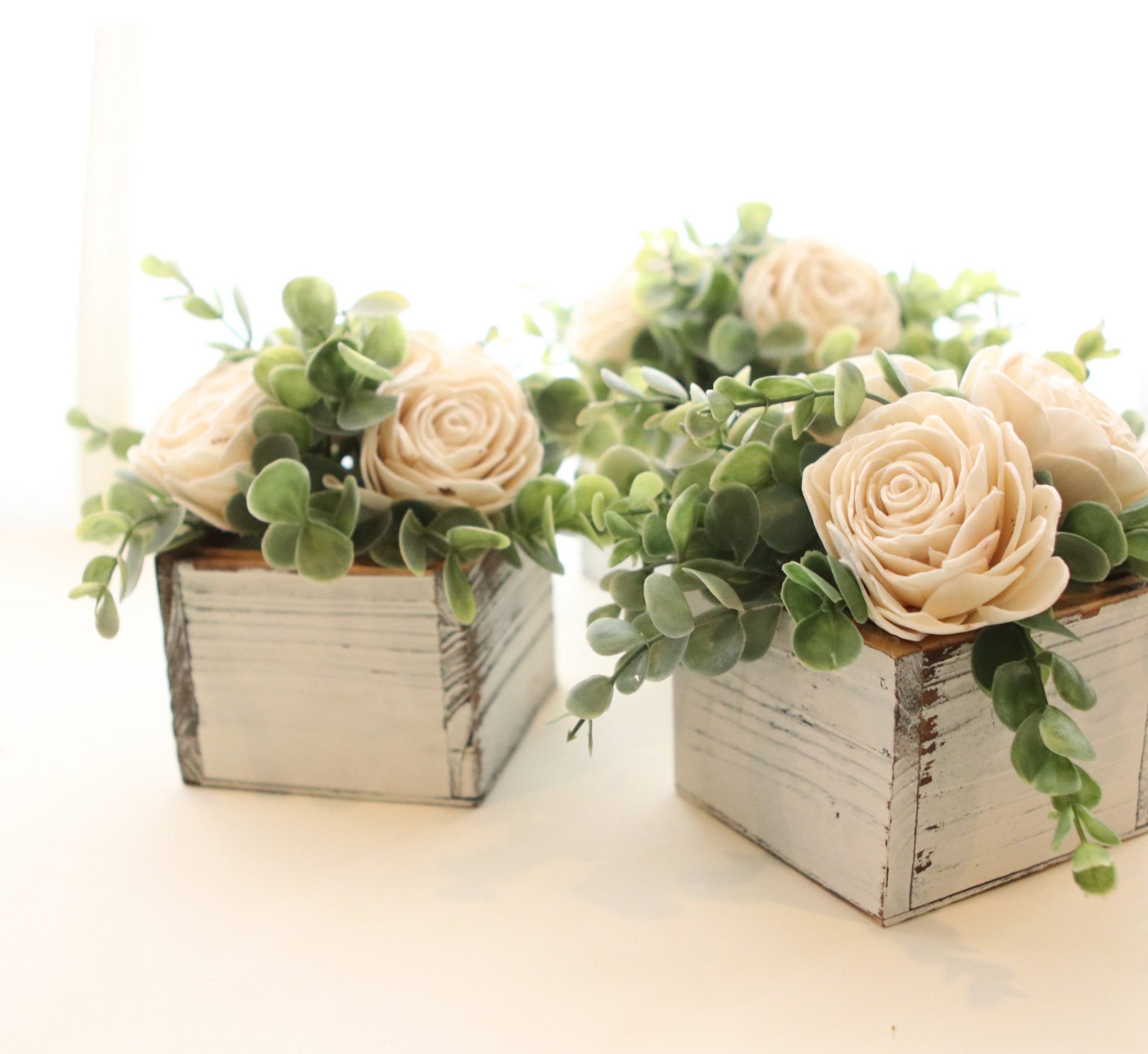 These Easy Rustic Centerpieces Are Beautiful (+ Affordable!)