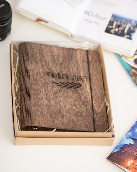 7 Best Wedding Planner Journals for the Bride-to-Be