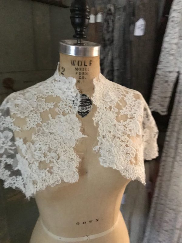 Lace Cover-Up for Weddings: Where to Buy a Lace Bridal Capelet