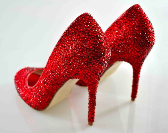 20 Sparkly Wedding Shoes That Take High Heels to the Next Level