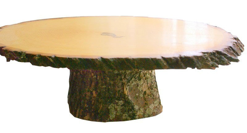 The Ultimate Rustic Cake Stand | Emmaline Bride Wedding Blog