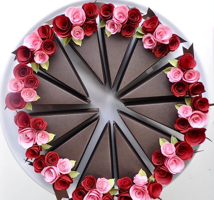 7 Best Wedding Cake Boxes to Take Slices Home | Emmaline Bride Wedding Blog