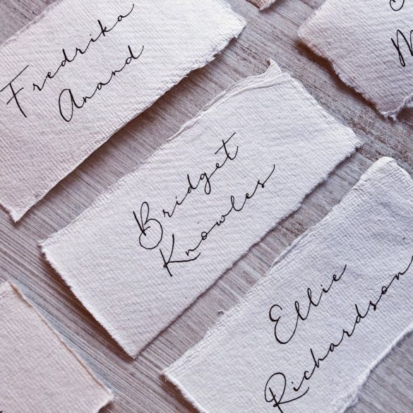 Handwritten Place Cards: DIY + Where to Buy Hand Lettered Seat Cards