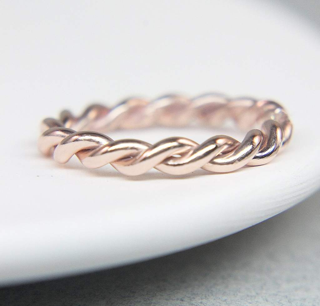 Rose Gold Twisted Wedding Band | Emmaline Bride Wedding Blog
