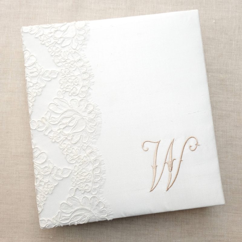 Keepsake Wedding Book: This Makes a Beautiful Bridal Gift