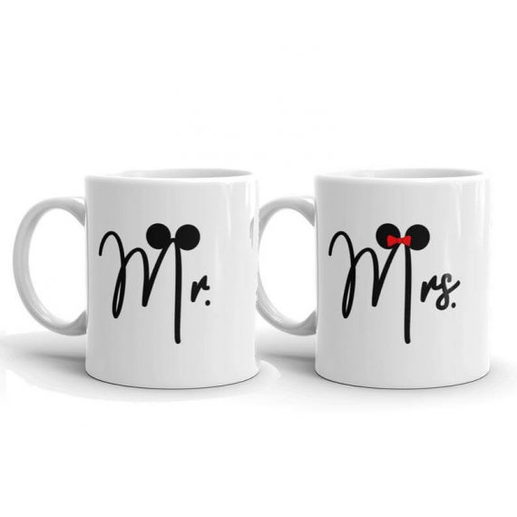 14 Cutest Wedding Gifts for Disney Loving Brides | Emmaline Bride